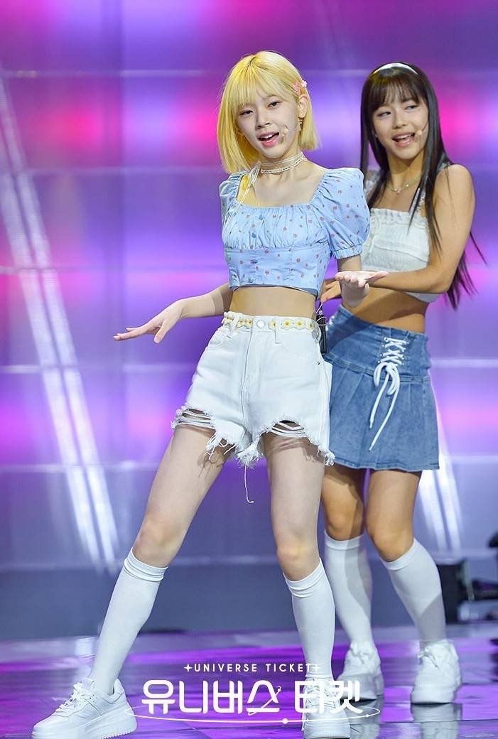 UNIS(ユニス)コトコ経歴プロフィール！愛嬌&成長No.1な日本人メンバー！